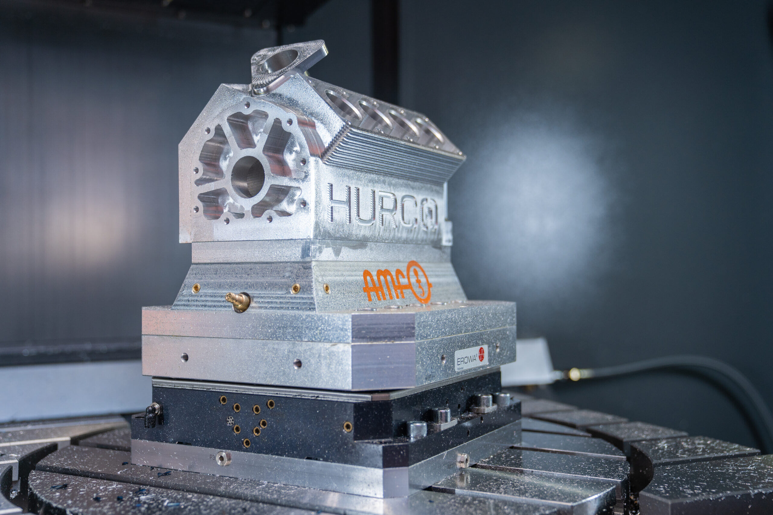 CNC milling with a 5-axis machining center - HURCO